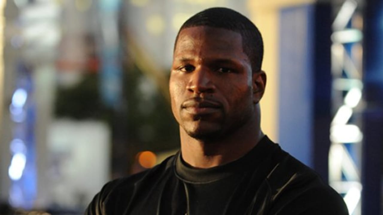 Kamerion Wimbley on American Ninja Warrior