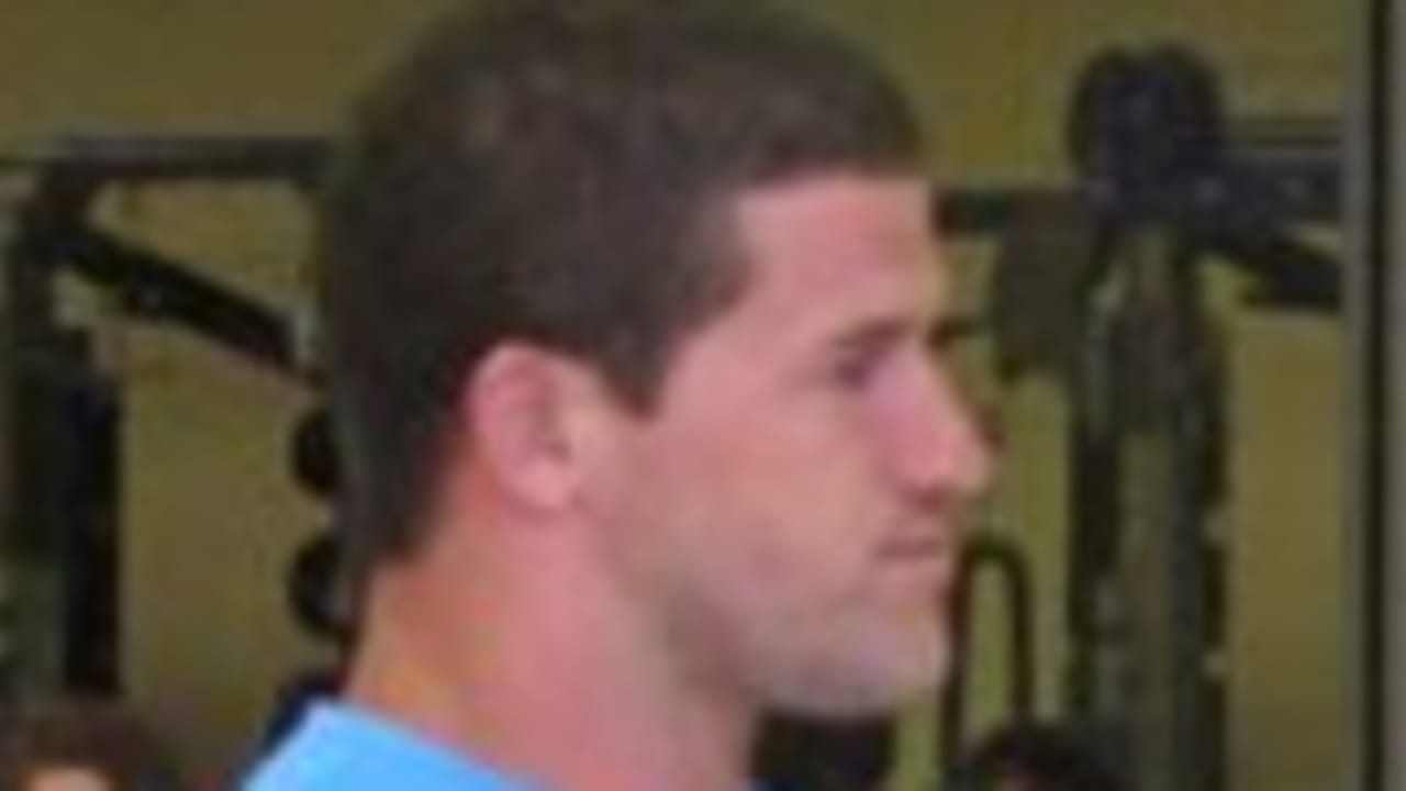 Titans LB Colin McCarthy's Clinic Preps High School Players