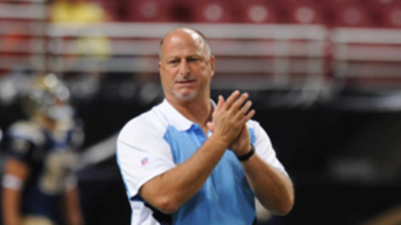 Chet Parlavecchio has Passion for Developing Linebackers