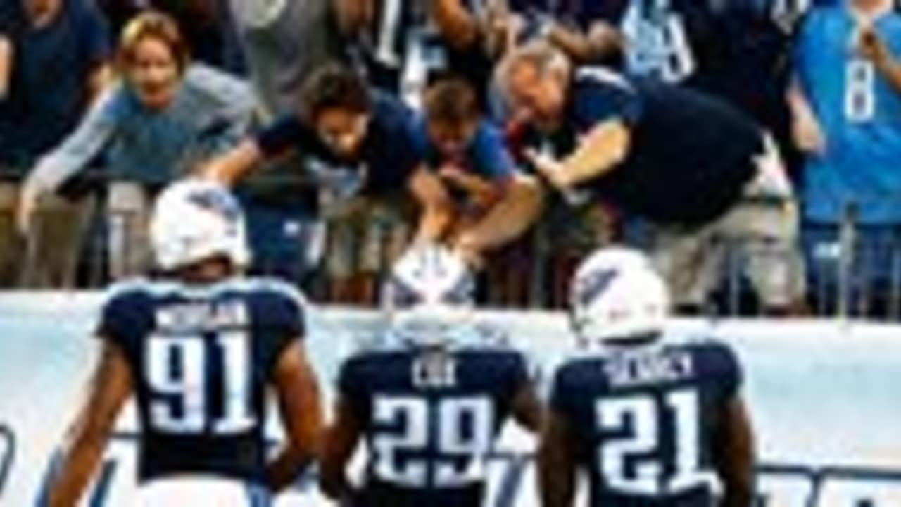Titans Turn in Complete Effort in 27-14 Victory