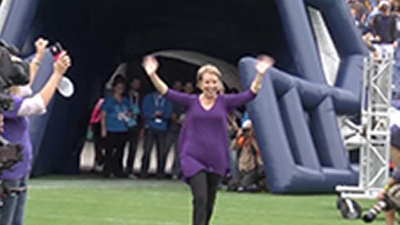 YWCA's Patricia Shea Honored as 12th Titan