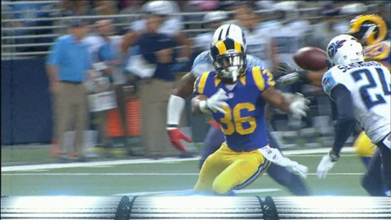 Coty Sensabaugh Recovers Fumble