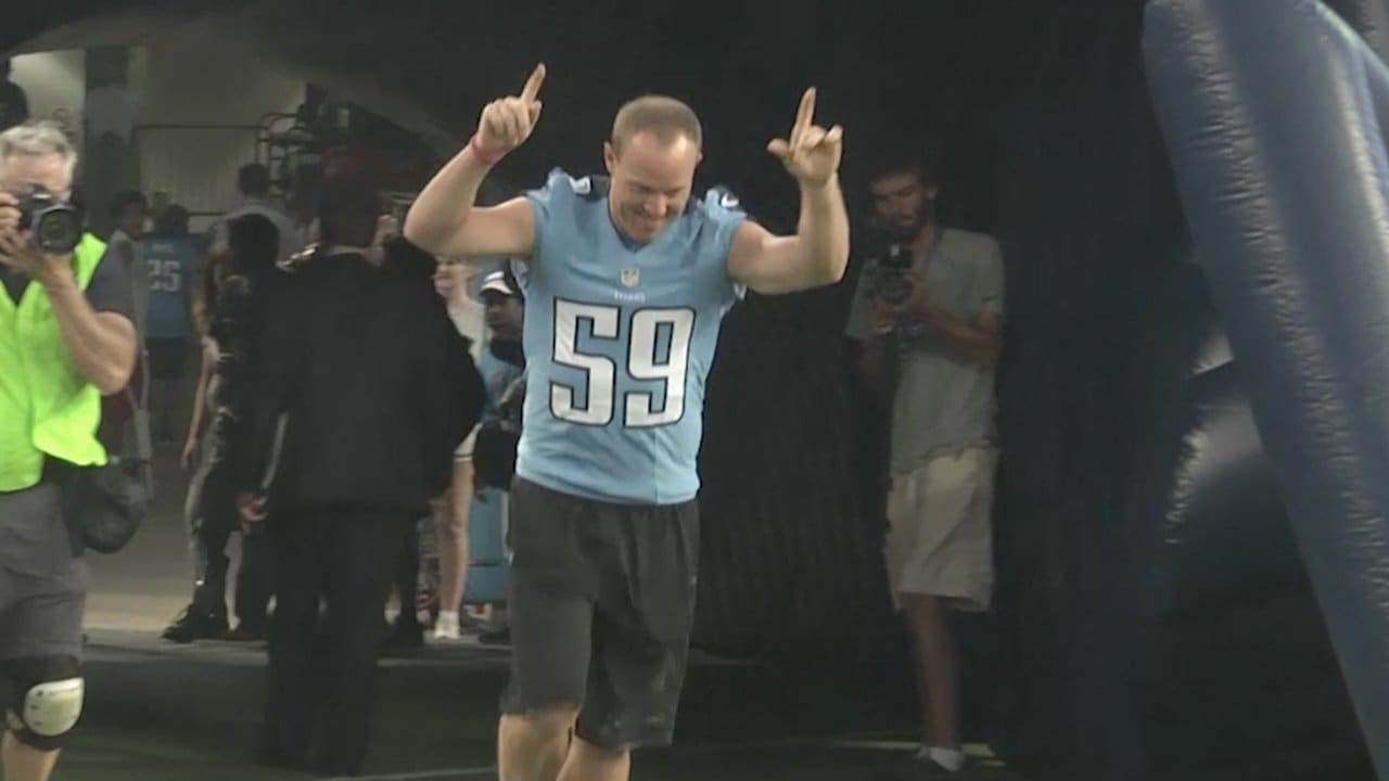 Former Titans LB Tim Shaw Honored as 12th Titan