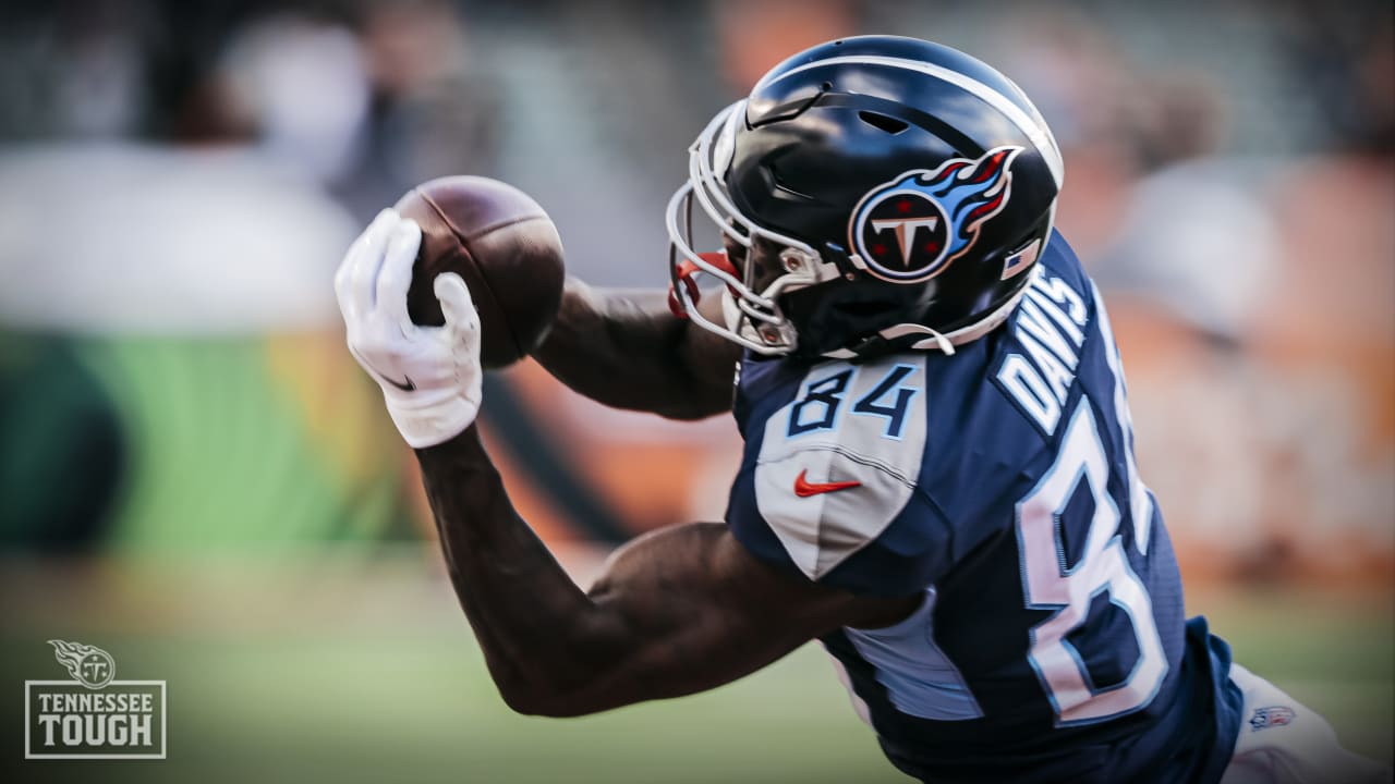 Corey Davis' Sweet Double-Move Turns Into Smooth 27-yard Pickup