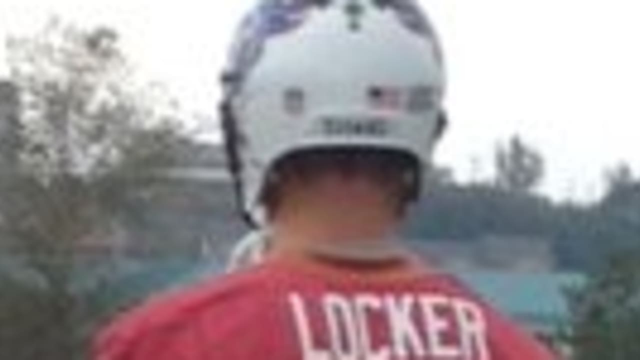 Jake Locker Encourages Titans with Return to Practice for Passing Drills