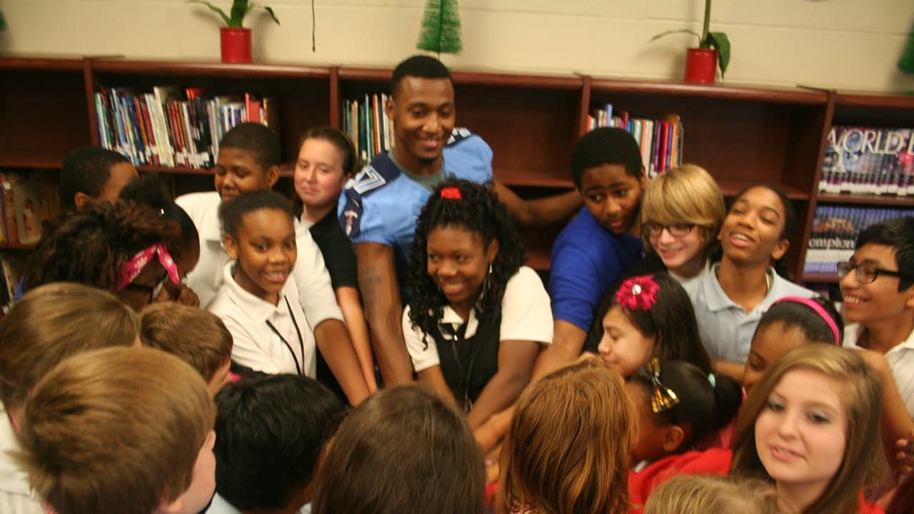 Campbell Visits Litton Middle School