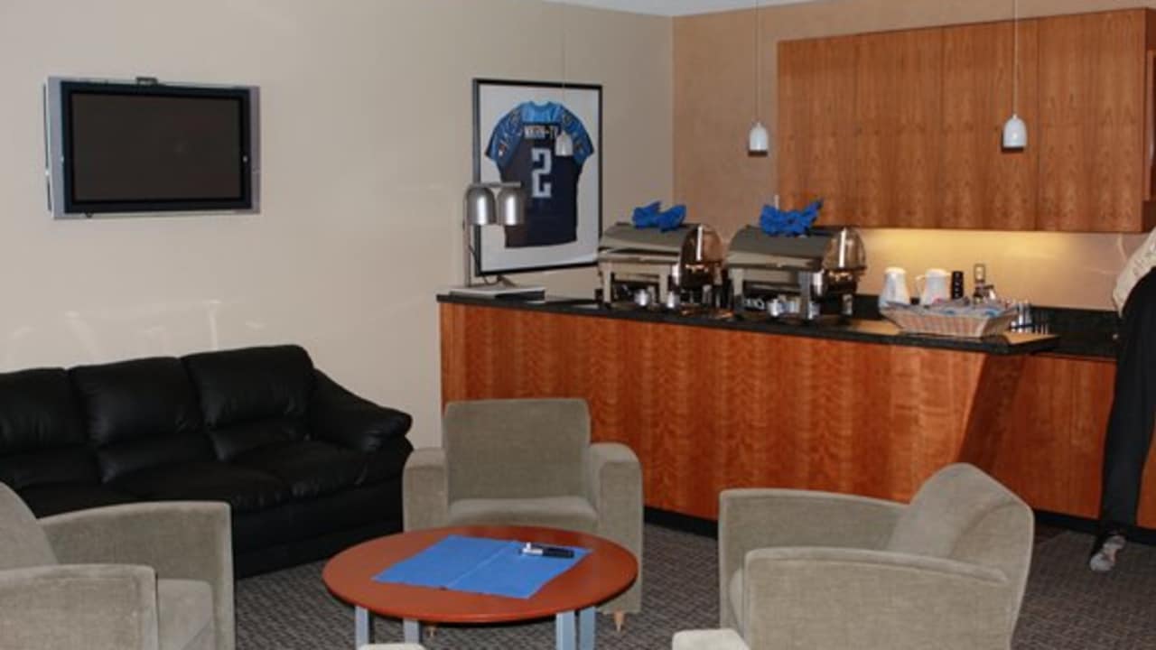 LP Field Suites