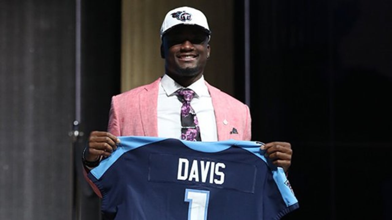 Titans select Corey Davis No. 5 in the 2017 NFL Draft