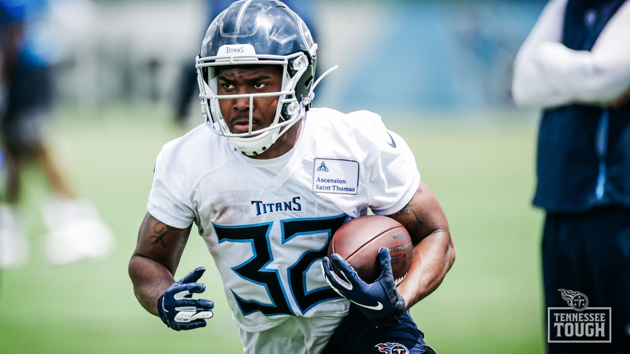 Titans RB Darrynton Evans Getting Up to Speed in Second Year with Team