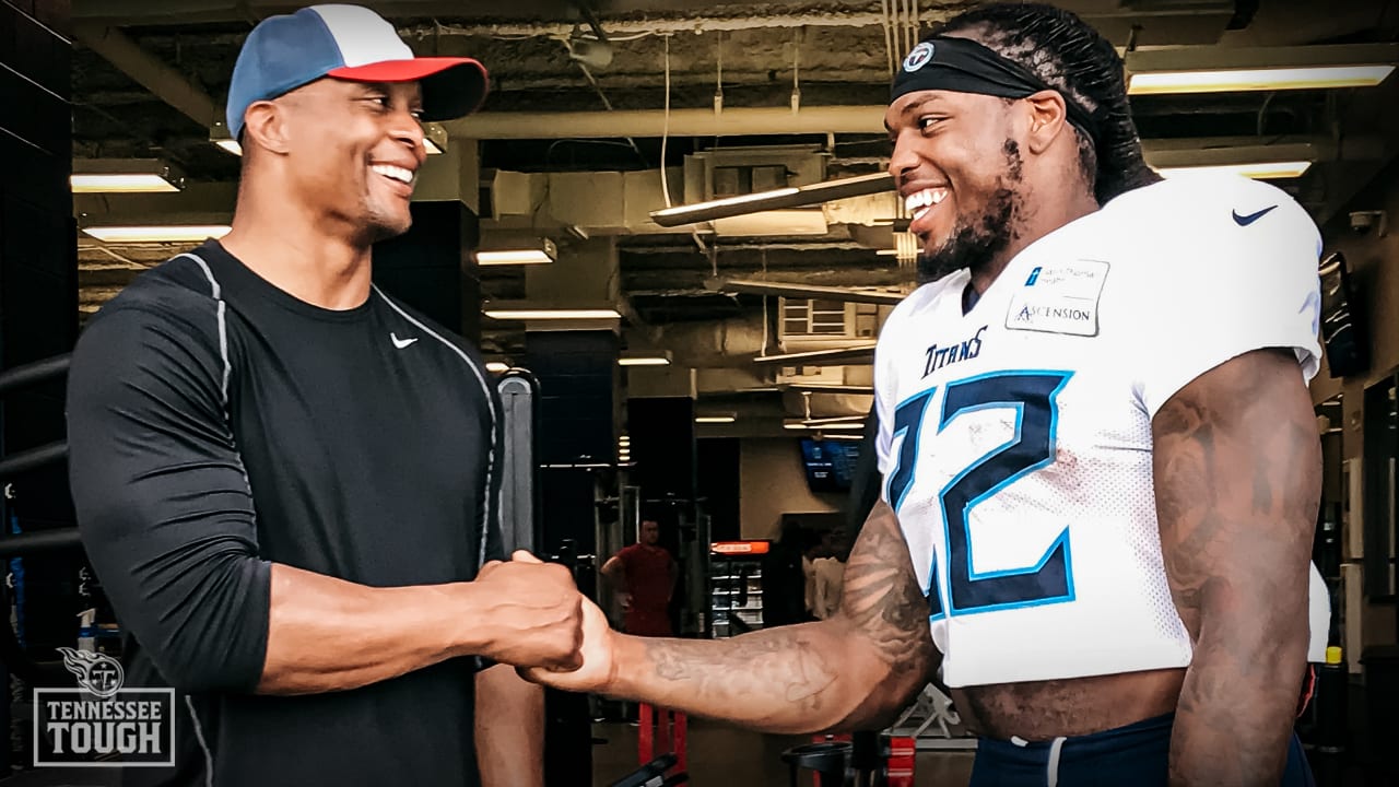 Eddie George Plans to Reward Derrick Henry With a Pair of Sneakers to ...