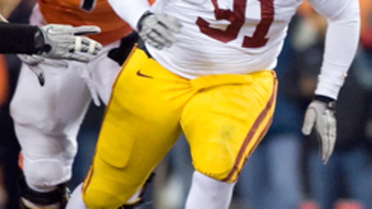 Titans Giving New Coordinator Bigger Defenders