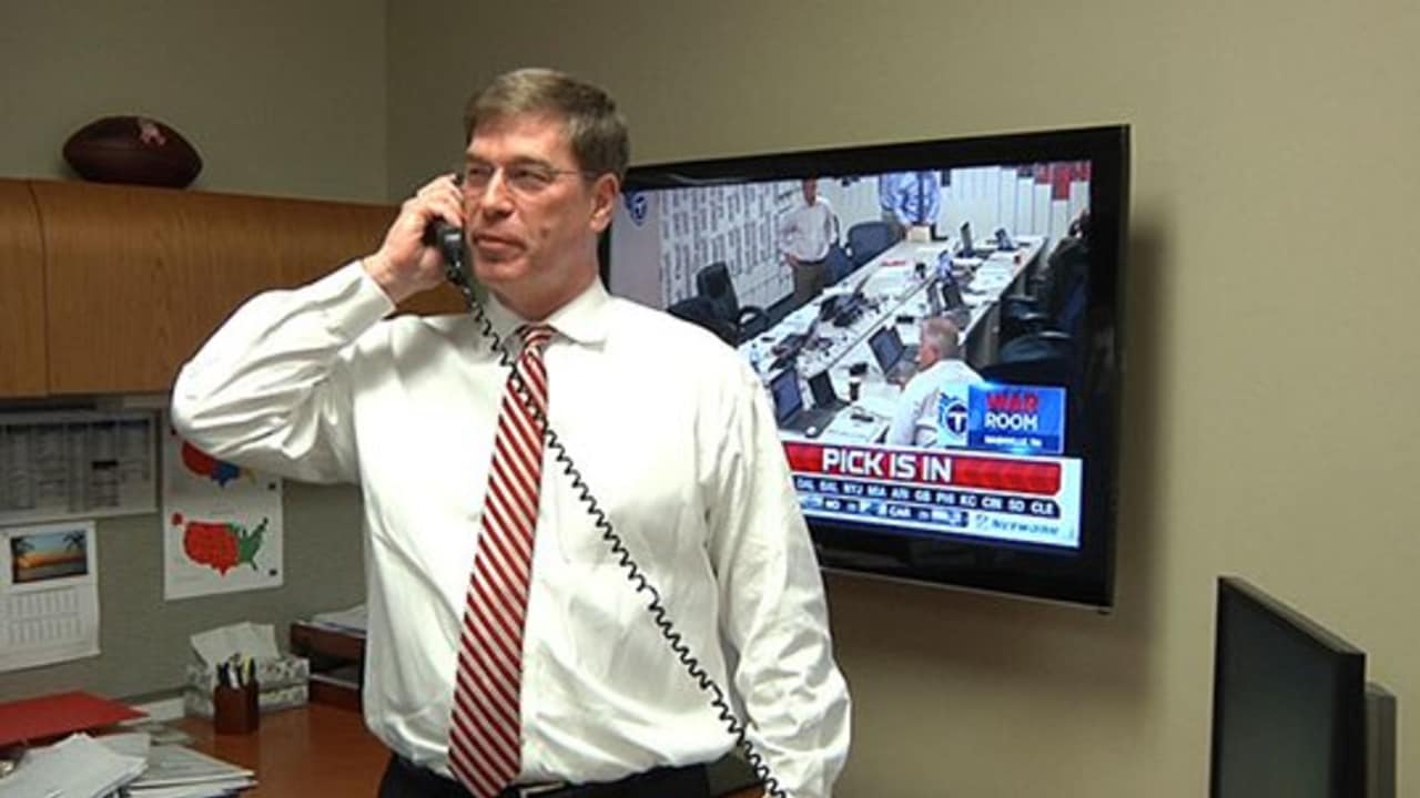 Go Behind the Scenes on Taylor Lewan's Draft Day