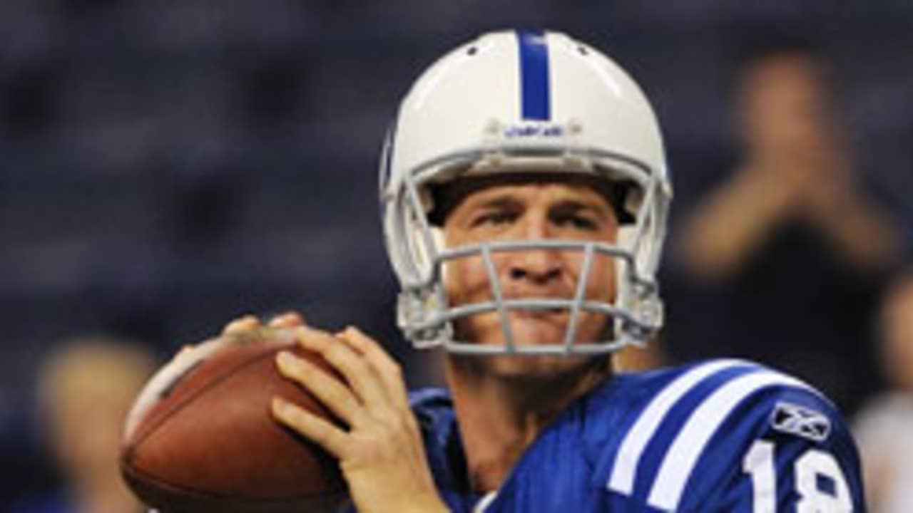 Titans Wrap Up Meeting With Manning in Nashville