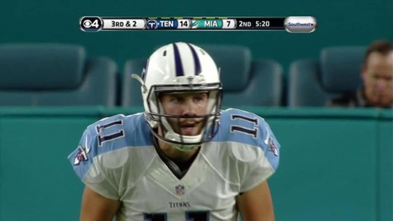 Alex Tanney Finds Tre McBride for 25-yard Catch