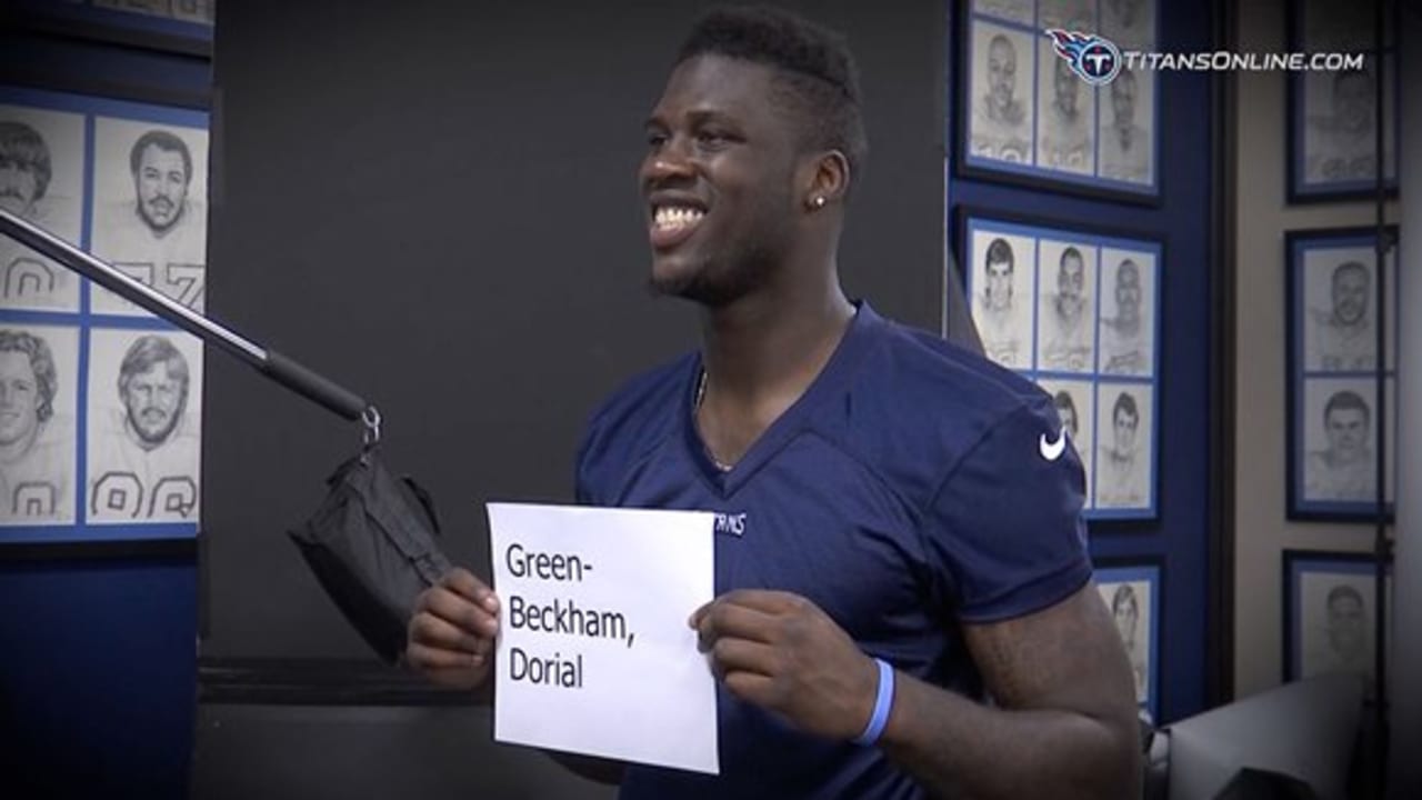 Behind the Scenes: Rookie Headshot Day