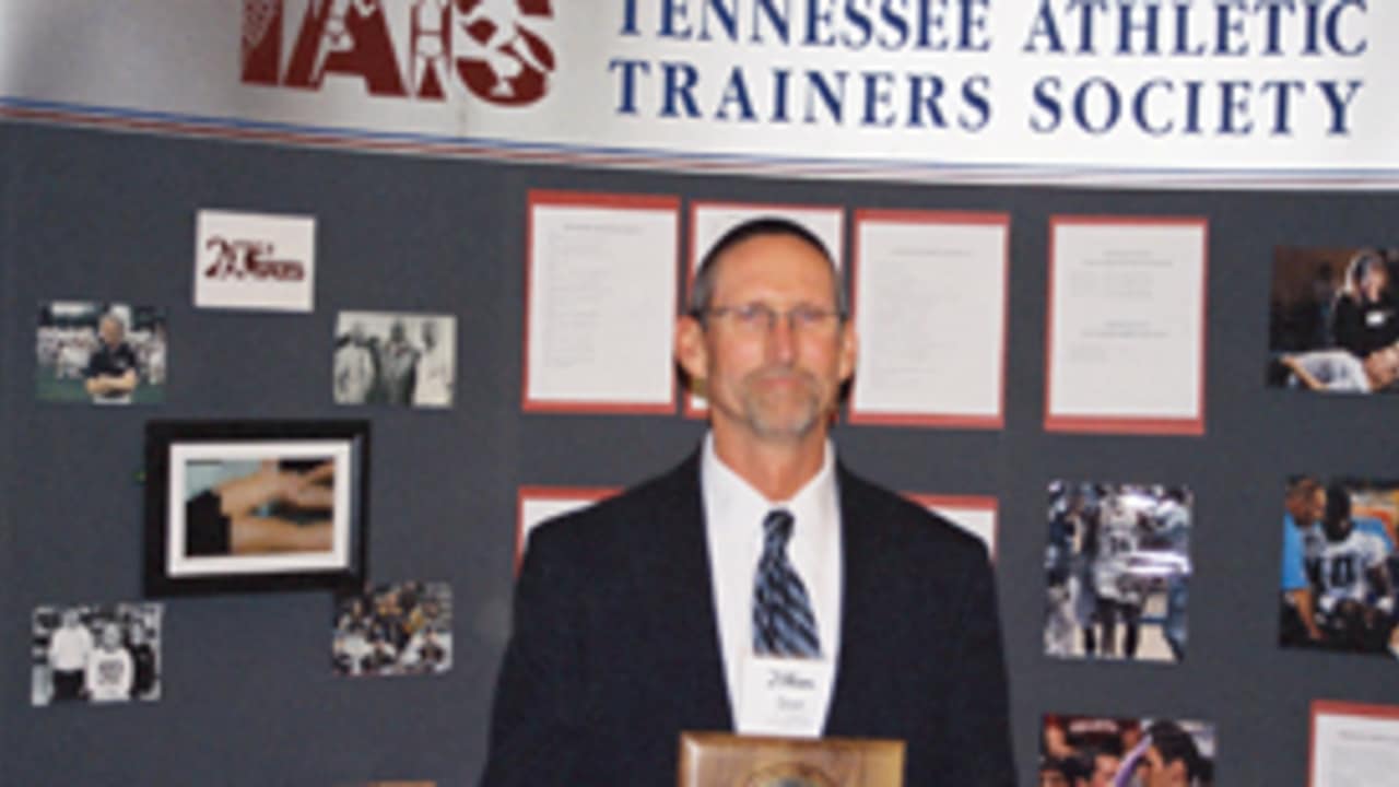 Titans Trainer Moseley Honored by Tennessee Athletic Trainers’ Society