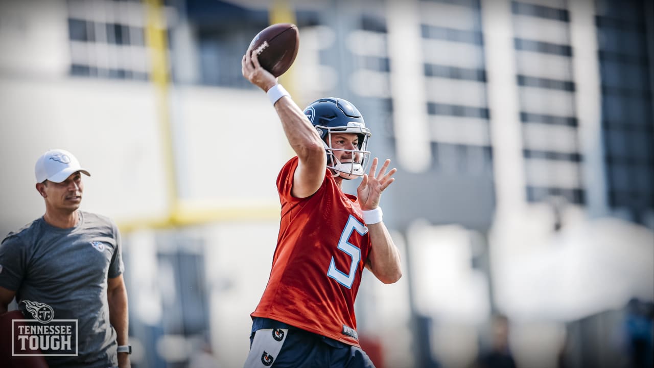 Titans QB Logan Woodside Focused on Consistency, and Being a “Mirror ...