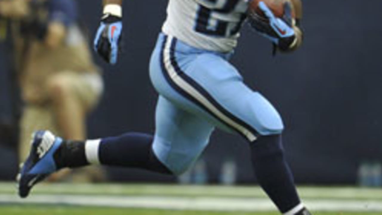 Titans Place Ringer on IR, Elevate Wilson