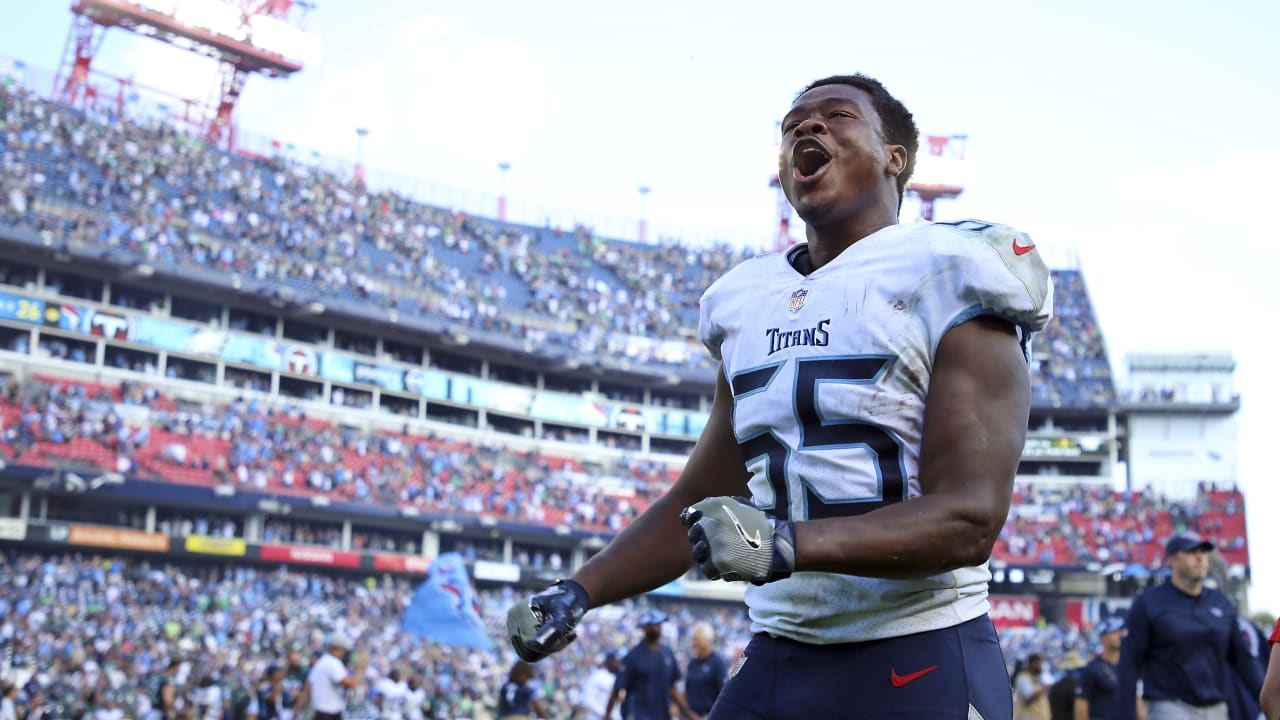 LB Jayon Brown Might Be Small, But He More than Measures Up for the Titans