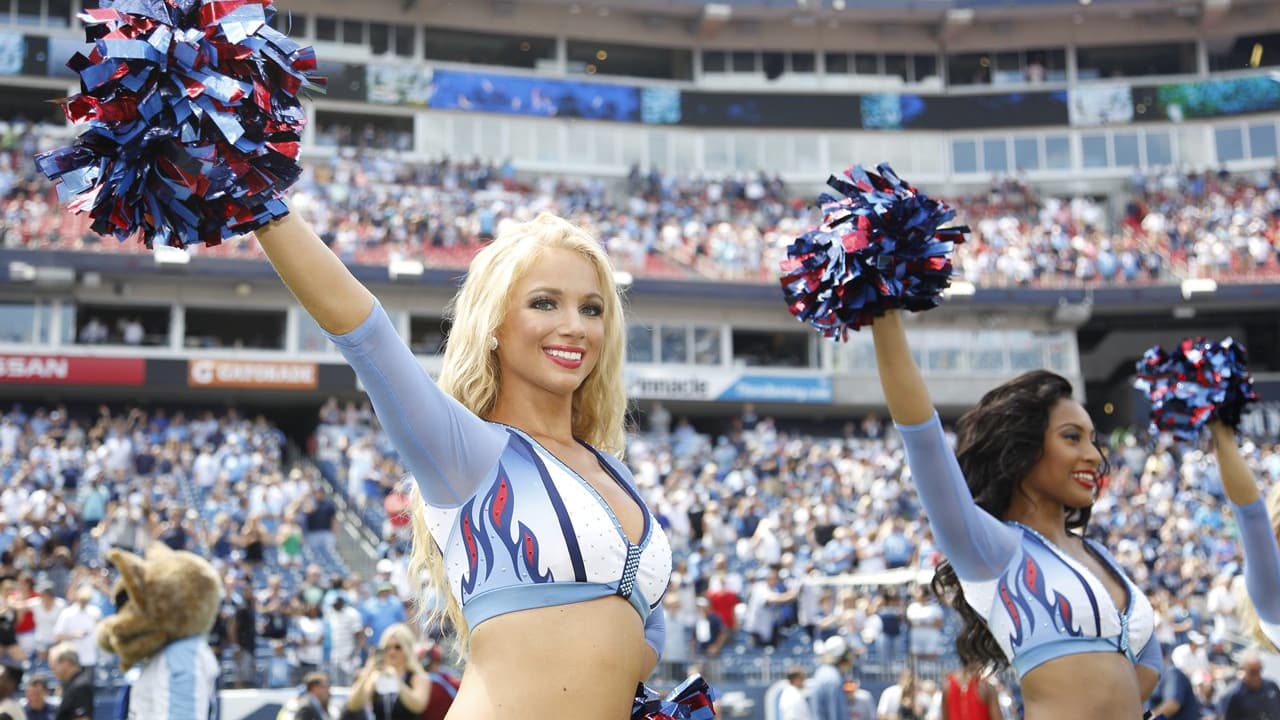 Titans Cheerleader Jamie Lynn's 2017 Season