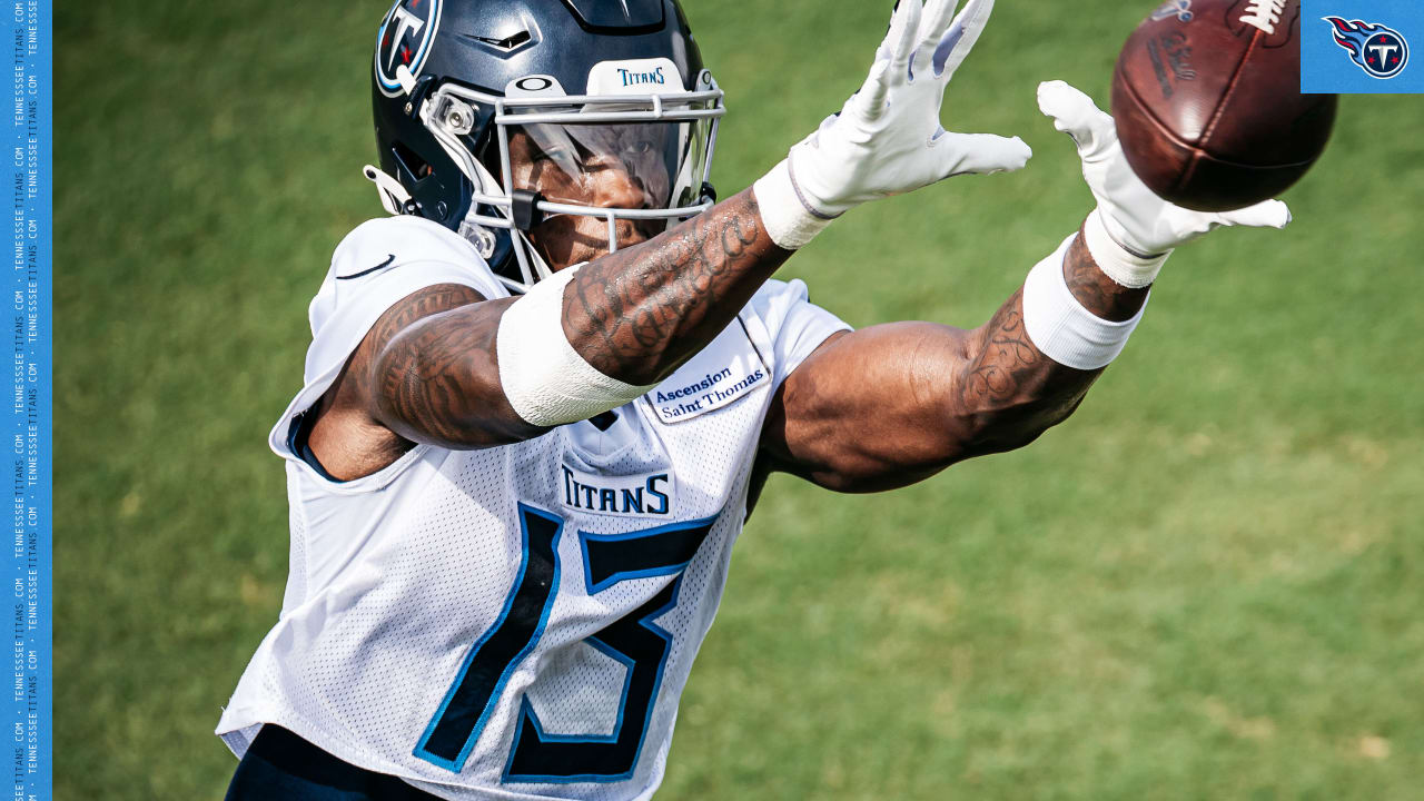 Titans Make a Flurry of Roster Moves Ahead of Sunday's Game vs the Jaguars