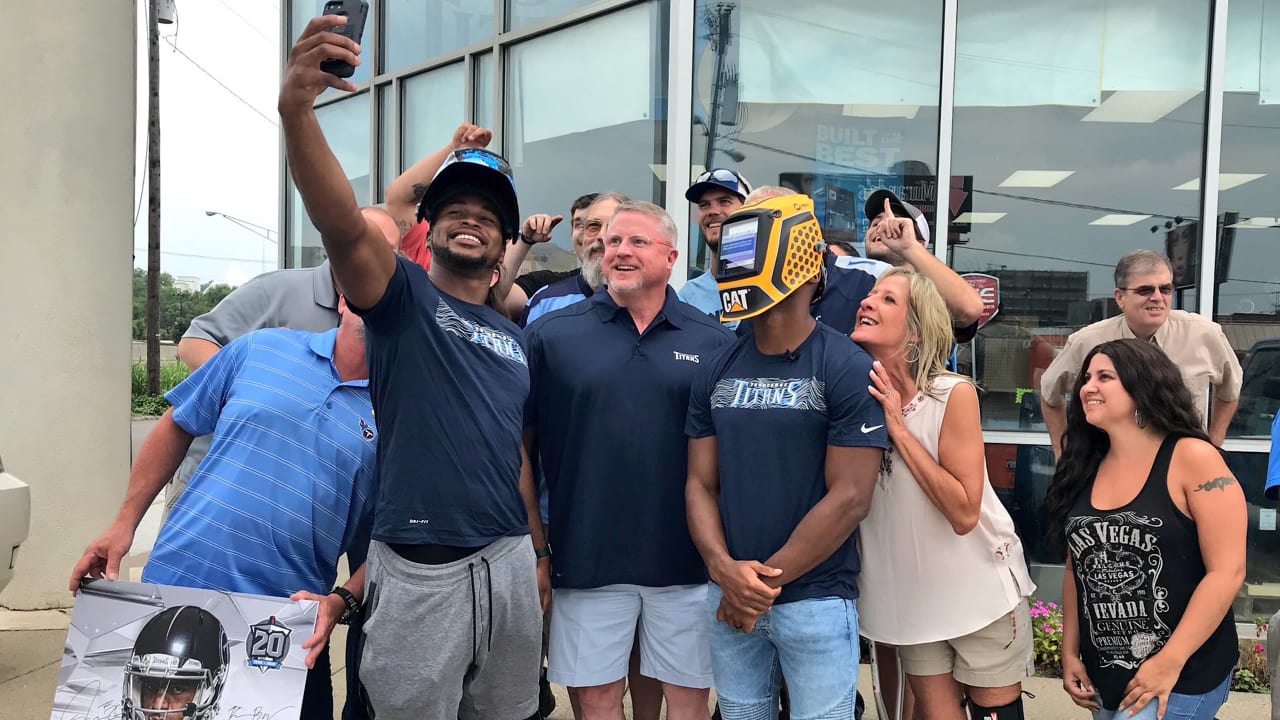 Titans Surprise Fans with Season Tickets, Jerseys