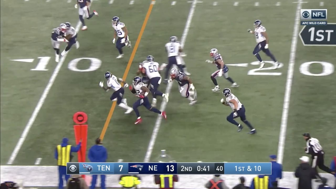 Derrick Henry's Quick Burst on Screen Pass Sets Up Titans on 1-yard Line