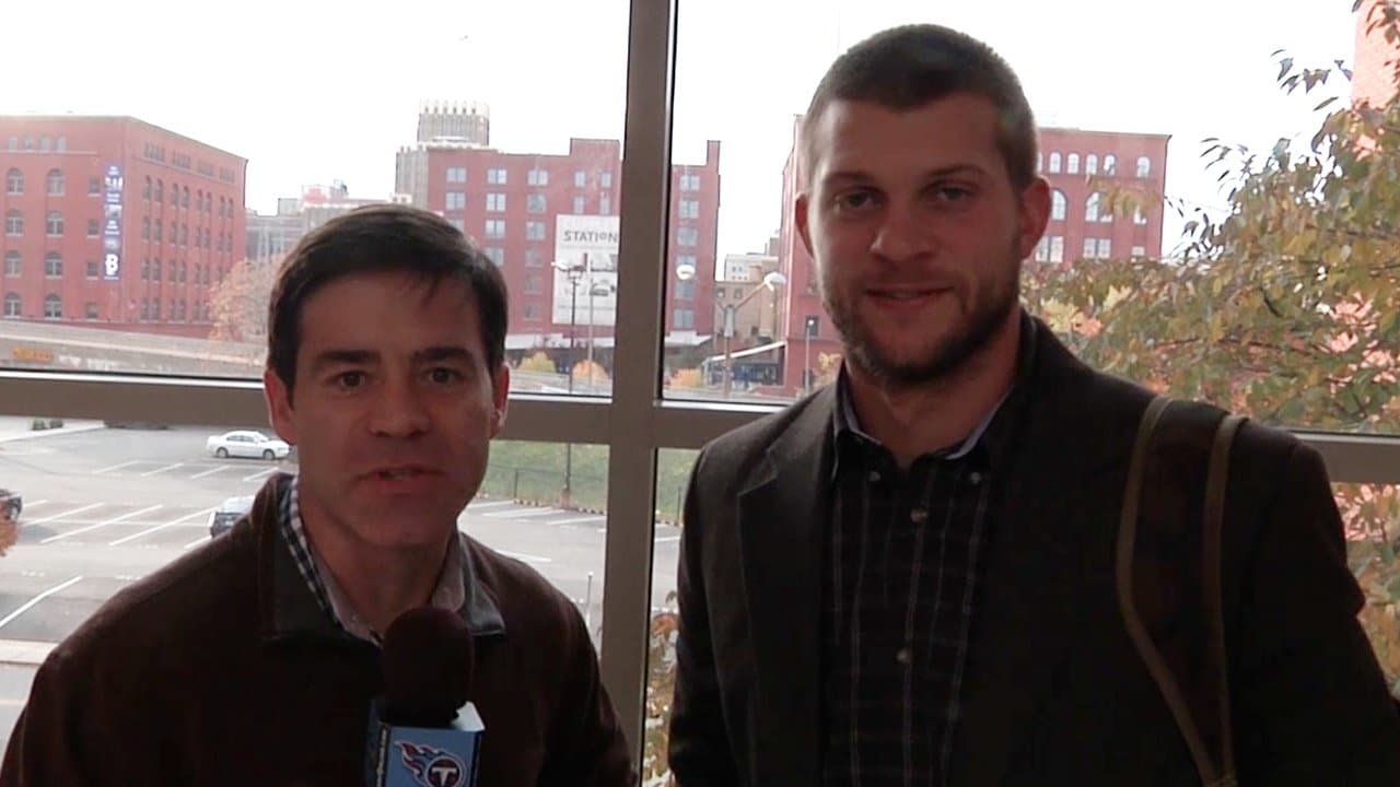 Jake Locker Ready as Titans Arrive in St. Louis