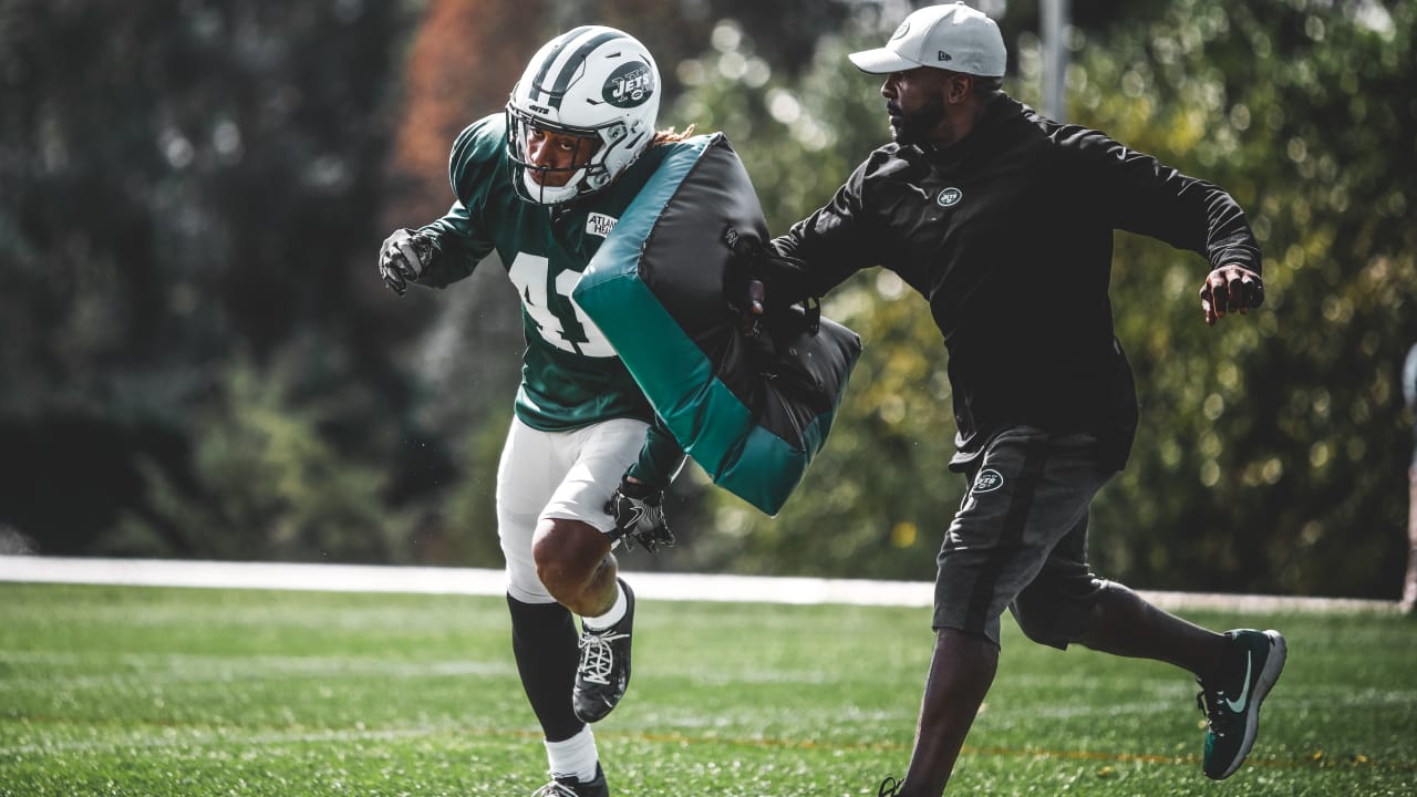 Best Photos from the First Practice of Broncos Week