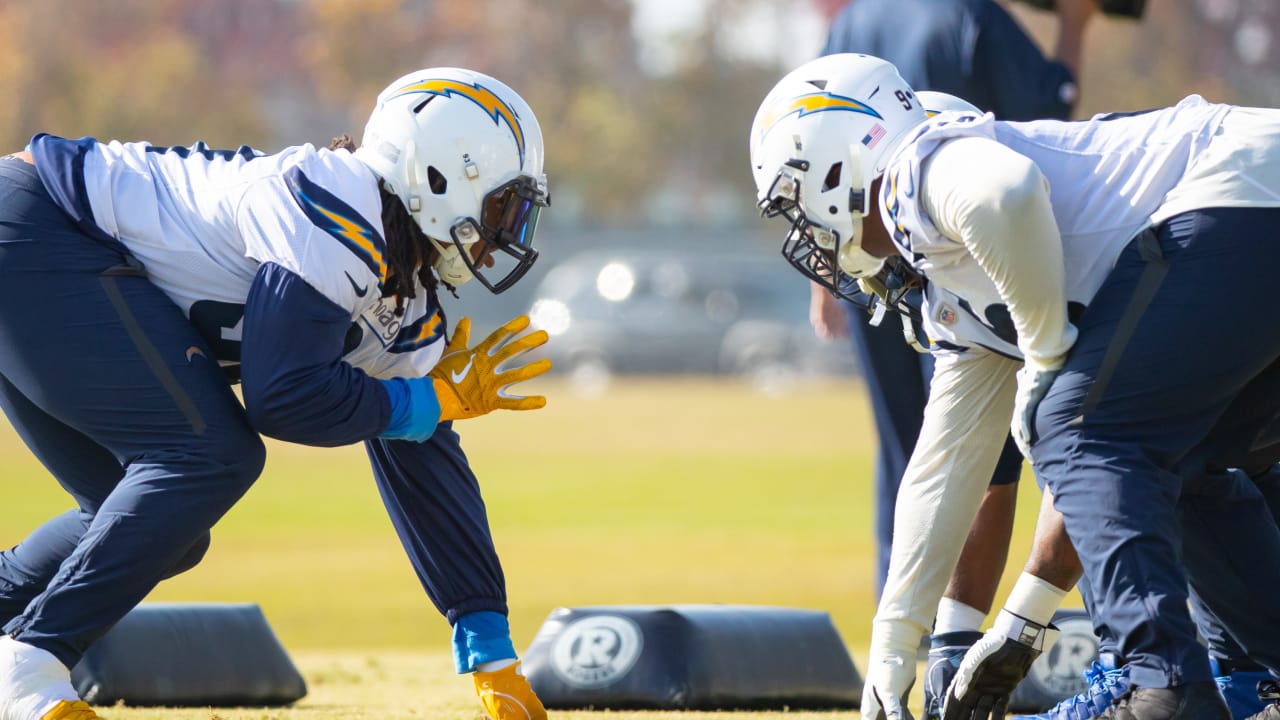 Chargers Get Ready for Saturday Night Football