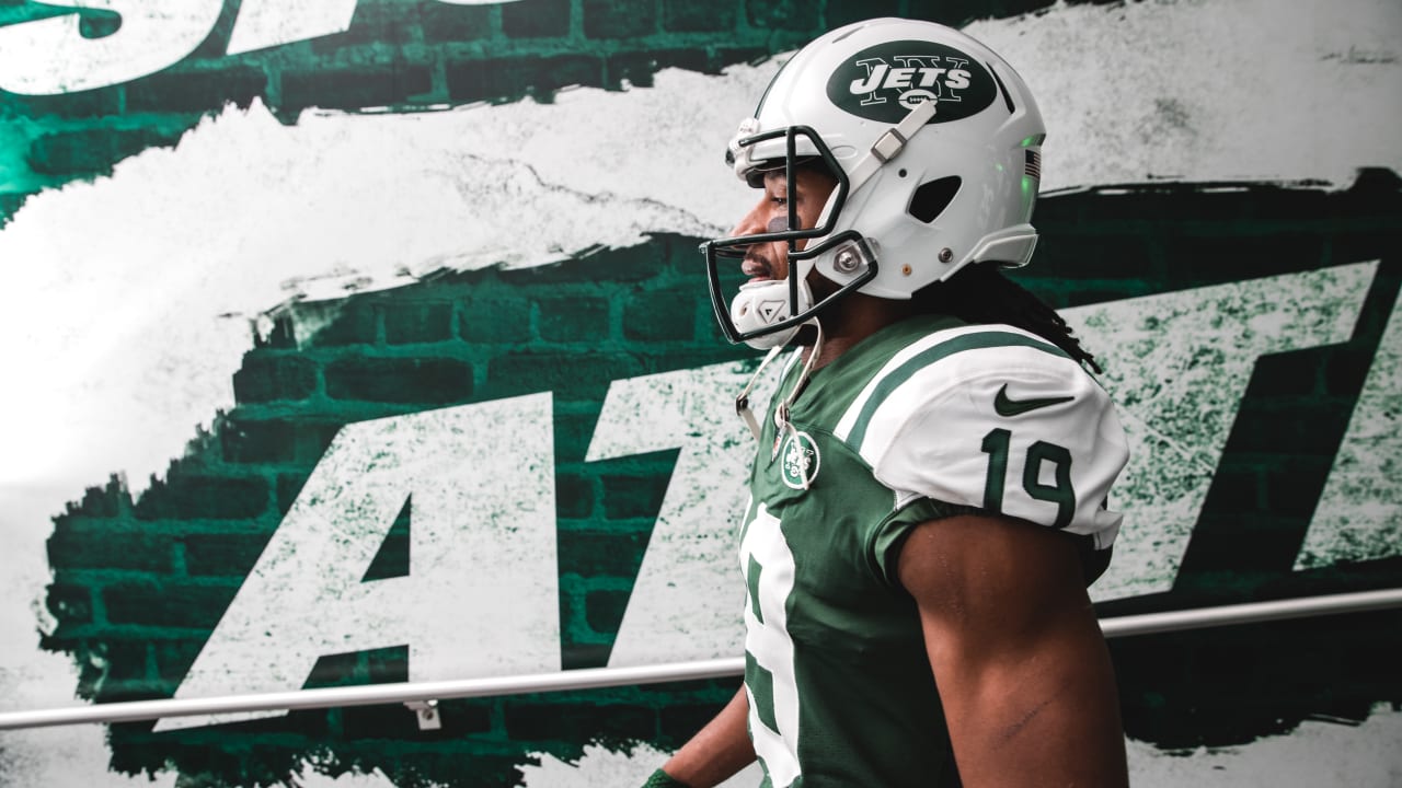 Player Spotlight: Top Photos of Andre Roberts