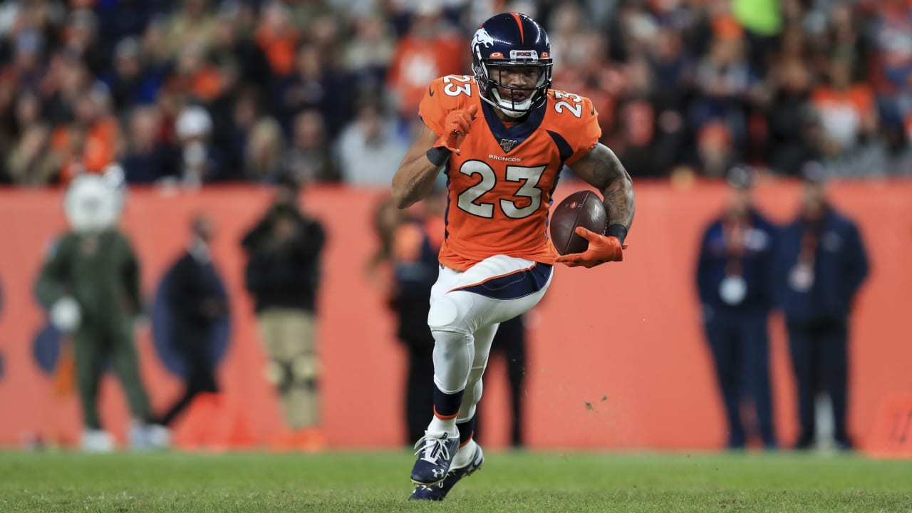 Raiders sign running back Devontae Booker