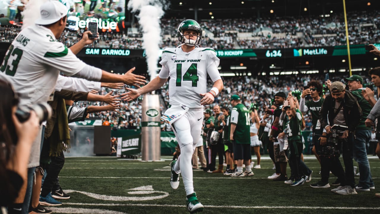 Player Spotlight | Sam Darnold in Photos