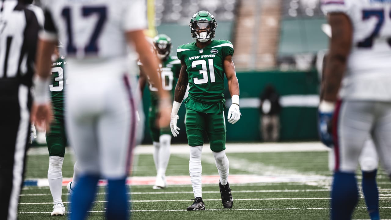 Player Spotlight | Best Images of CB Bless Austin