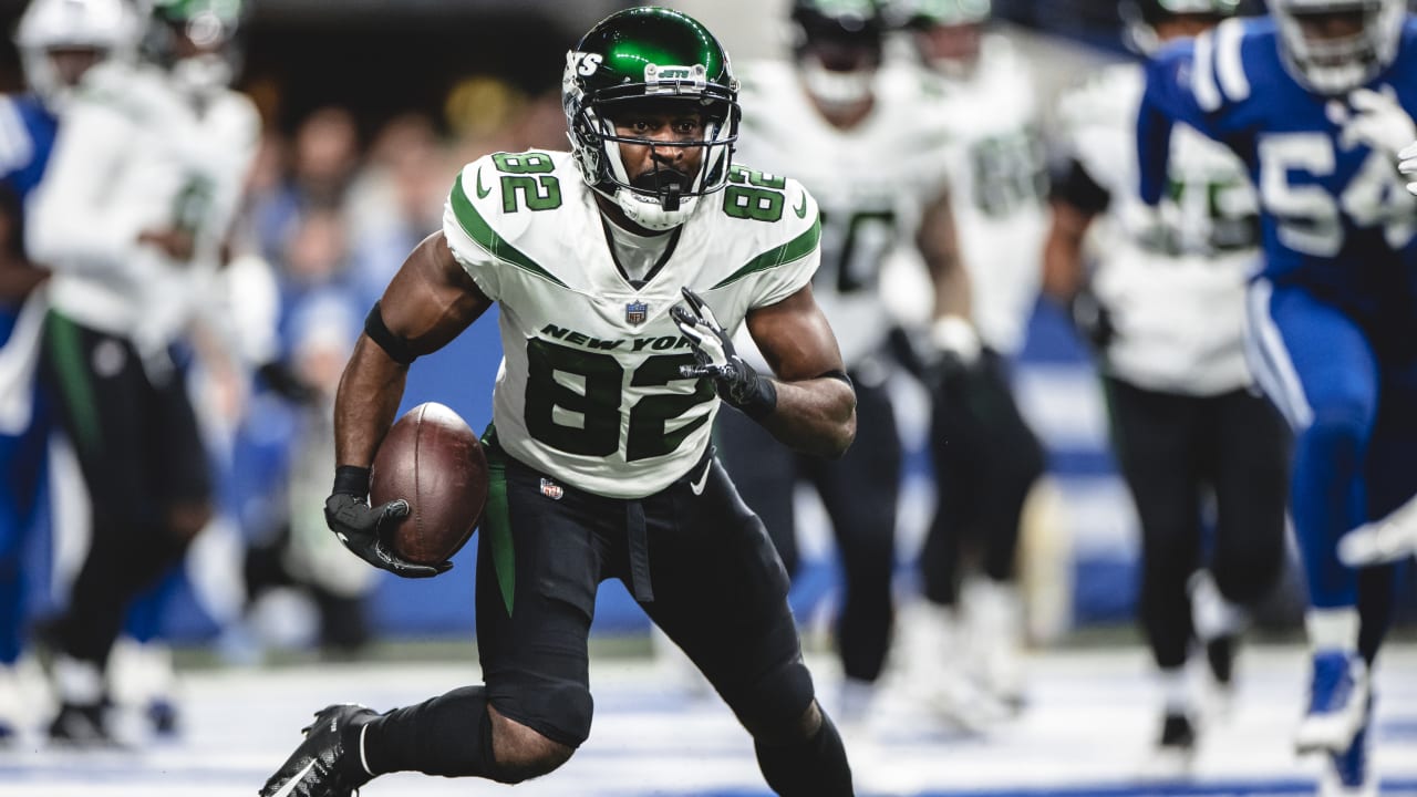 Gallery | The Best Photos of WR Jamison Crowder During the 2021 Season ...