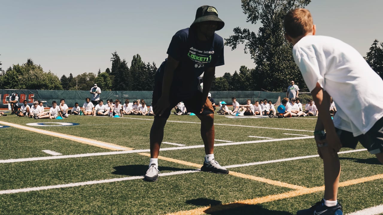 PHOTOS: Tyler Lockett Hosts Youth Football Camp In Burien