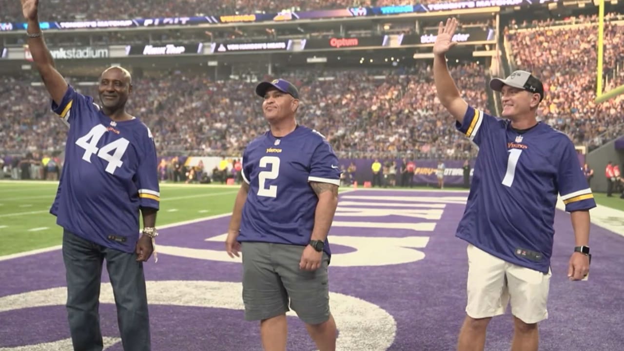 Vikings Honor Youth Football Coaches of Alexander Mattison, Greg Joseph ...