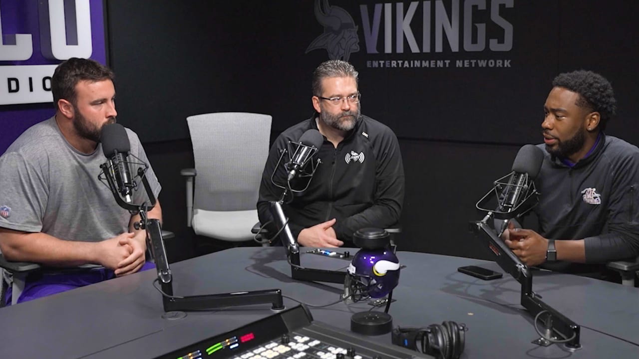 MVP: Defensive End Dean Lowry Discusses Fumble Recovery vs SF, Going ...