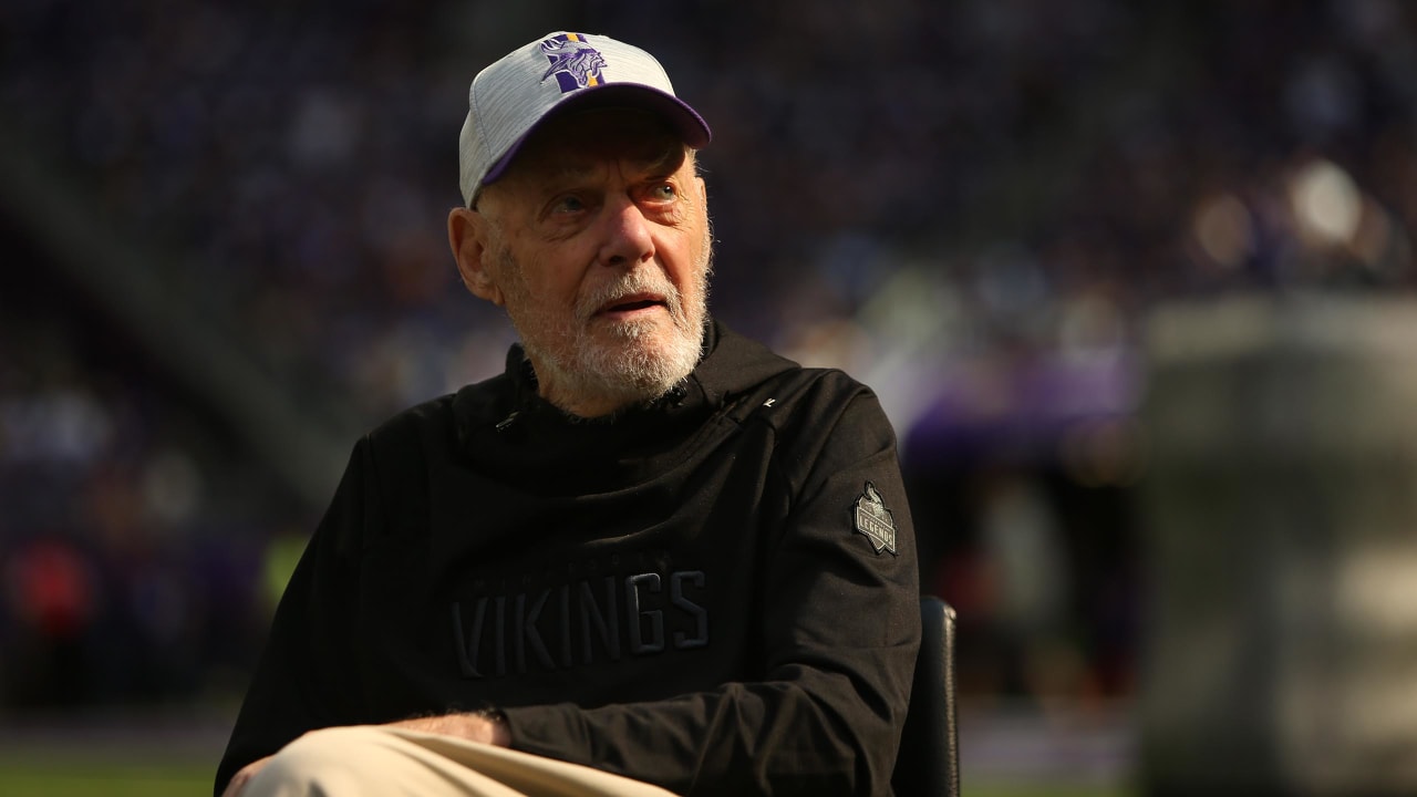 Head Coach Bud Grant Memoriam
