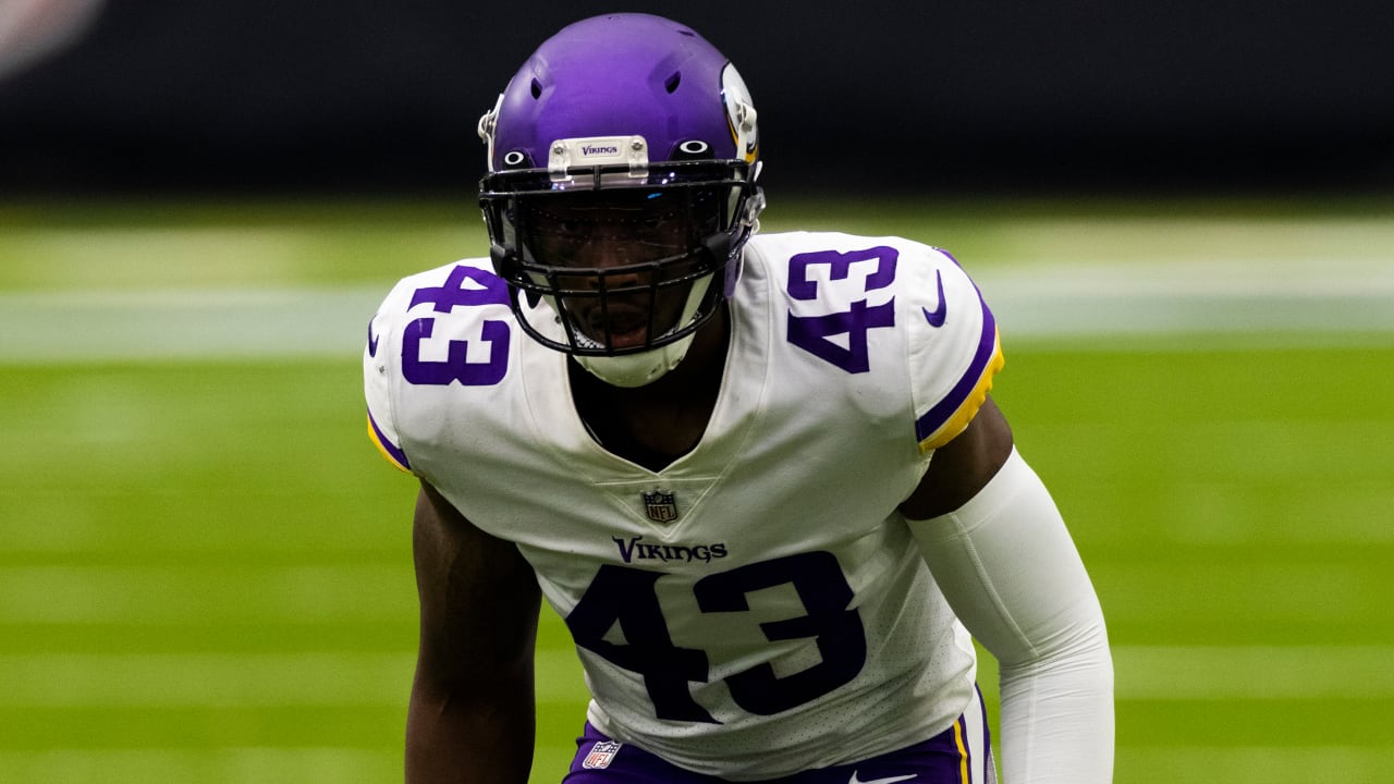 Vikings Sign S George Iloka To 53-Man Roster