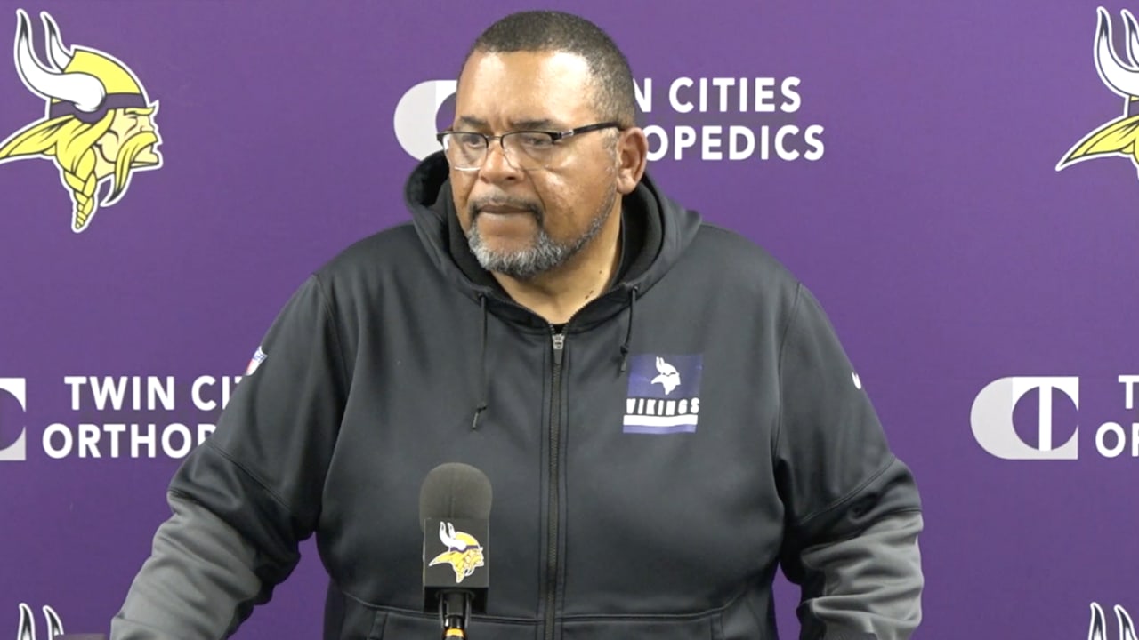 Patterson: If We Don't Make Dak Feel Our Presence, He'll Kill Us