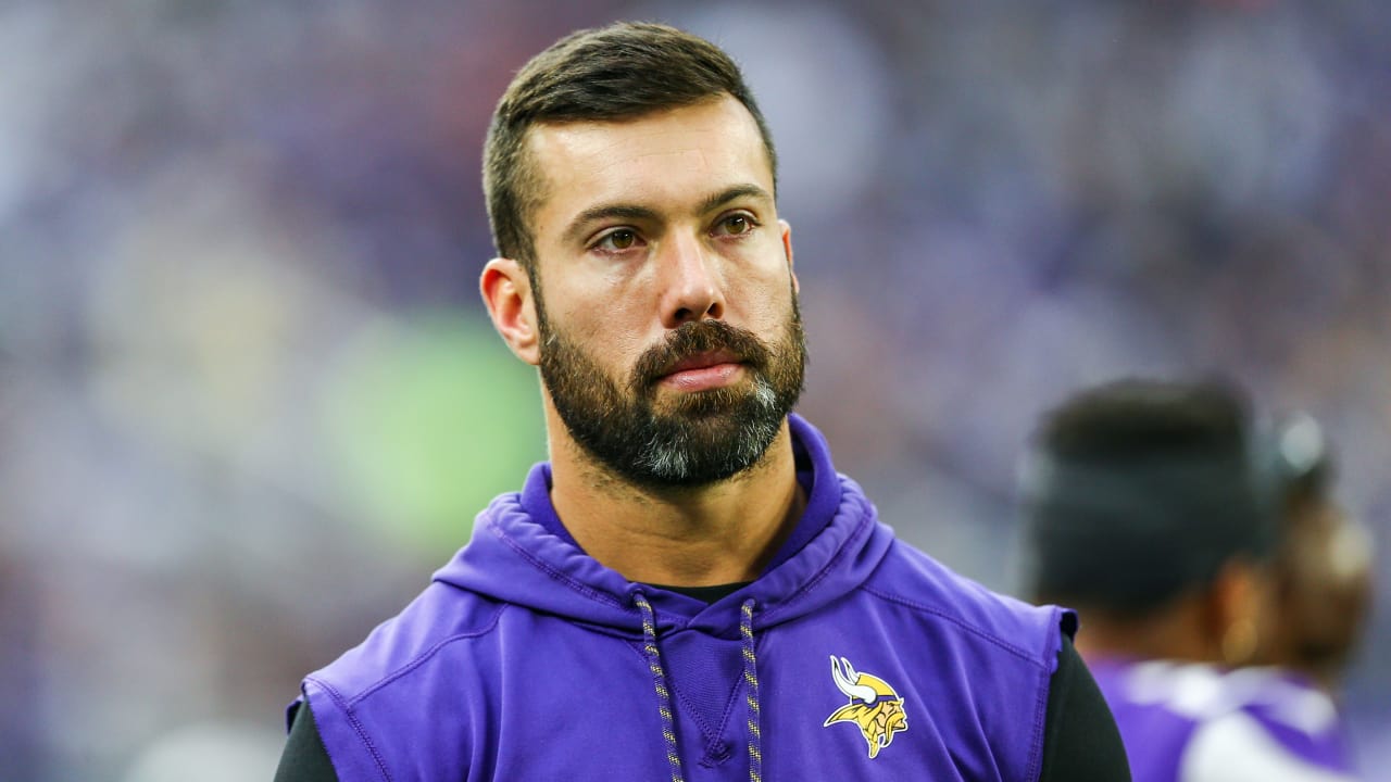 Vikings Place Safety Andrew Sendejo on the Injured Reserve