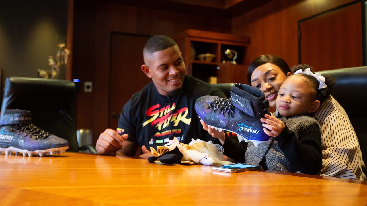 Rashod Hill’s Cleats Support 3-Year-Old Daughter with Hearing Loss