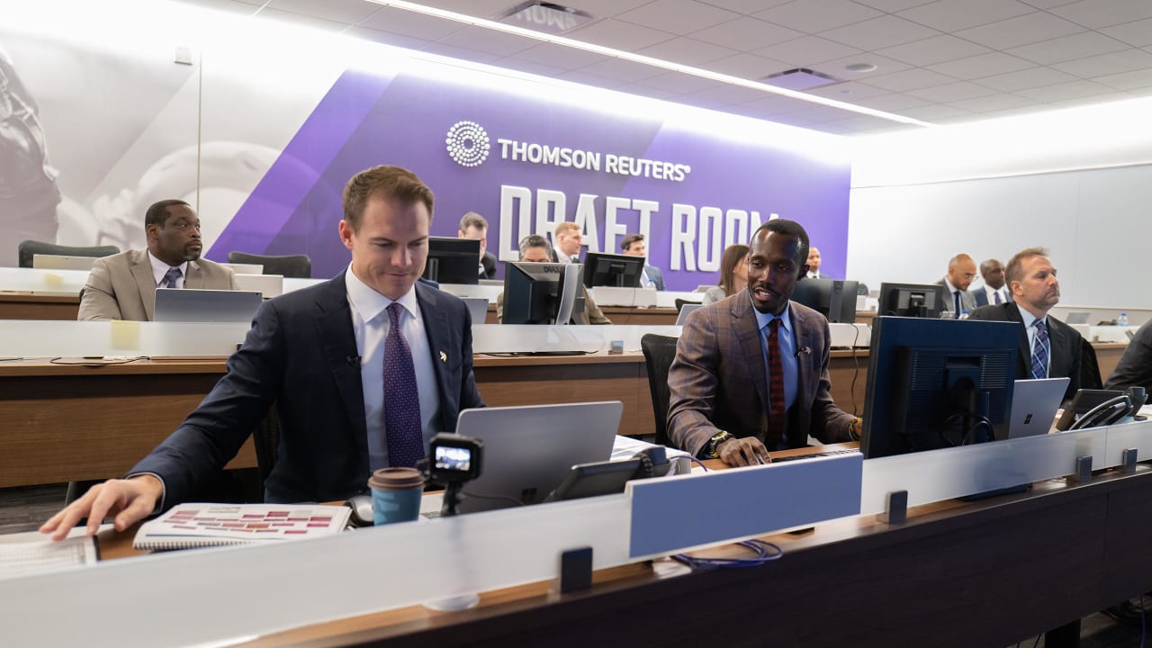 2023 Trade Scenarios & NFL Draft Strategies