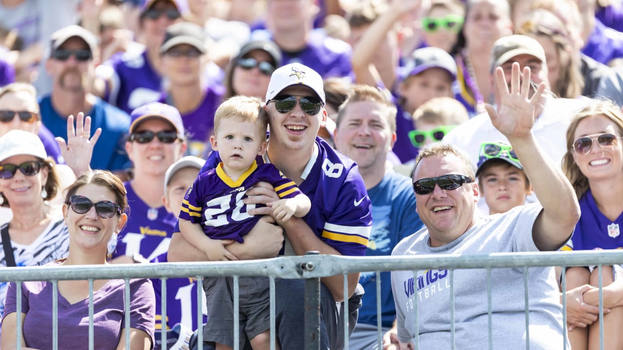 Fans Enjoy Vikings Training Camp