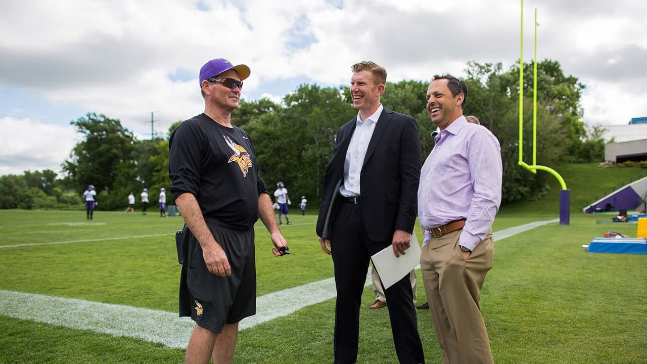 Top Photos of the Offseason: Coaches