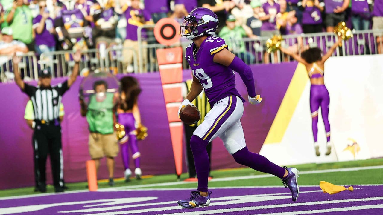 Adam Thielen Passes Jake Reed for 6th on Vikings Receptions Leaderboard