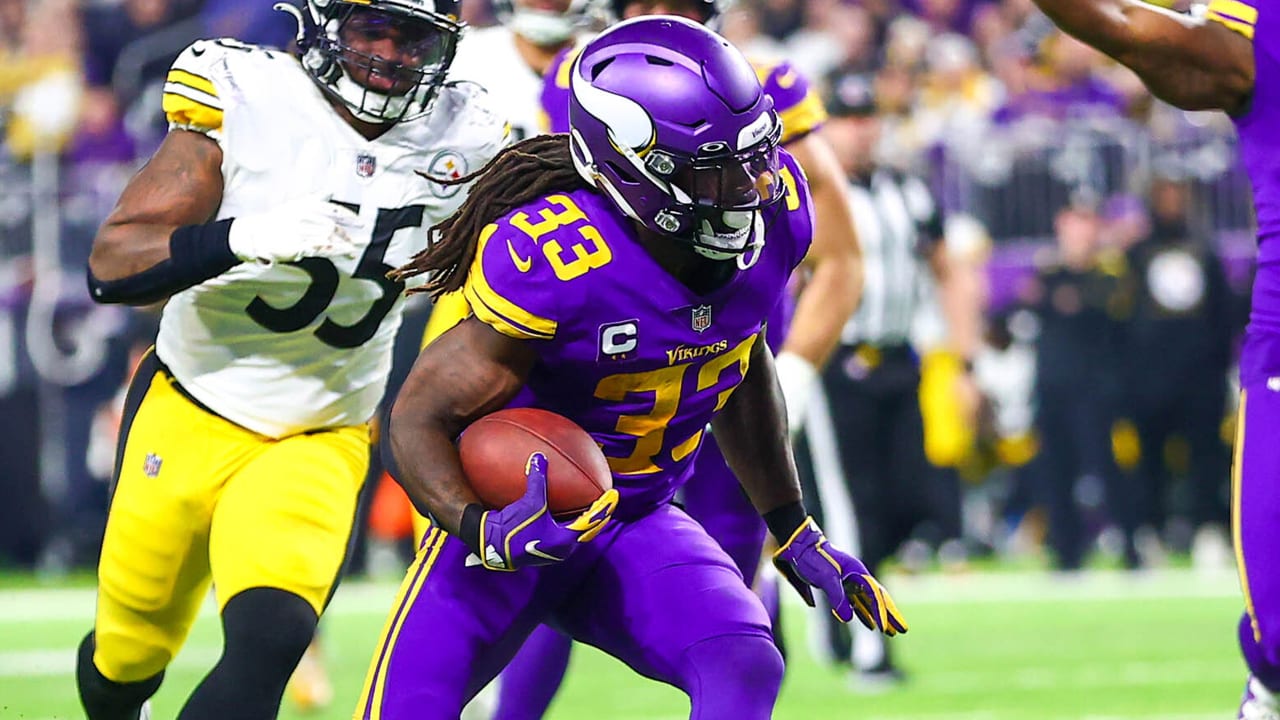 Cook Makes It Look Easy Yet Again For Touchdown No. 2