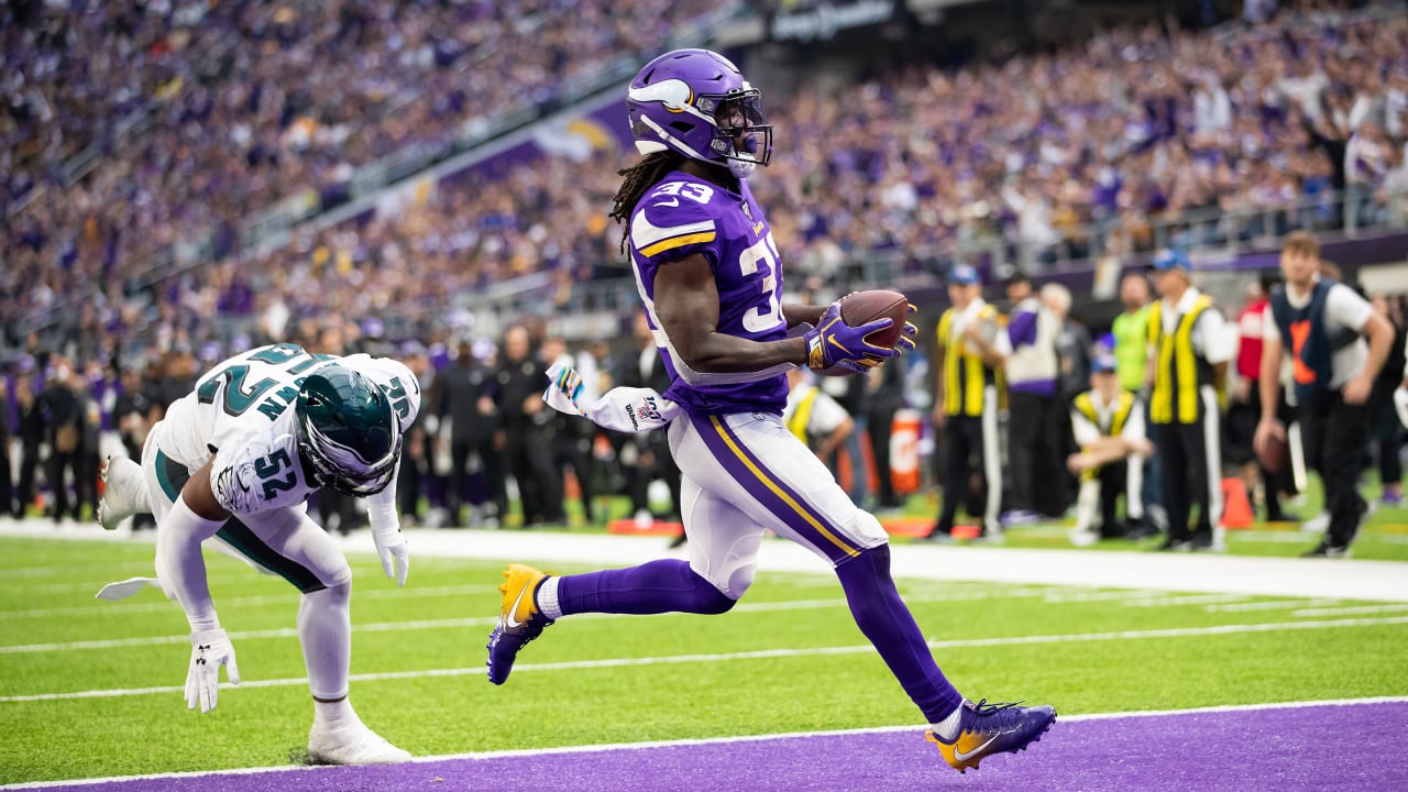 Through the Years: Vikings vs. Eagles