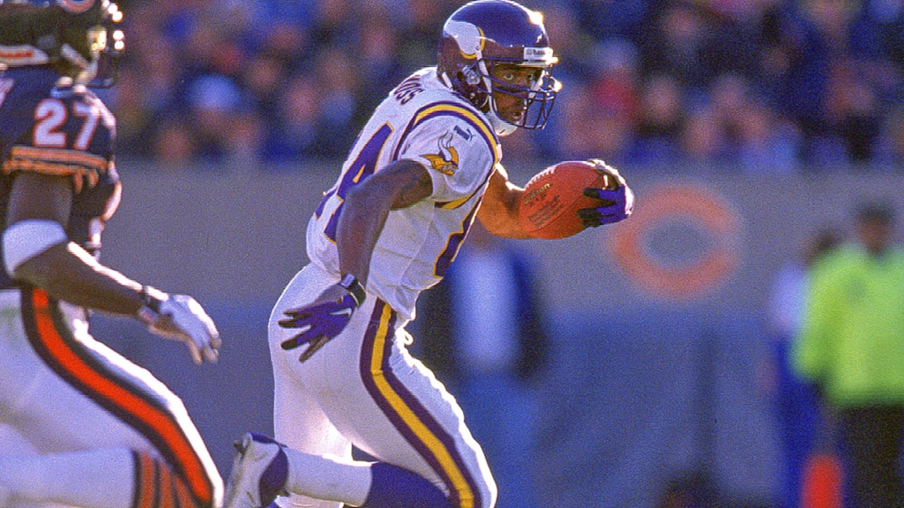 Top Tweets as Randy Moss is Elected to the Pro Football Hall of Fame